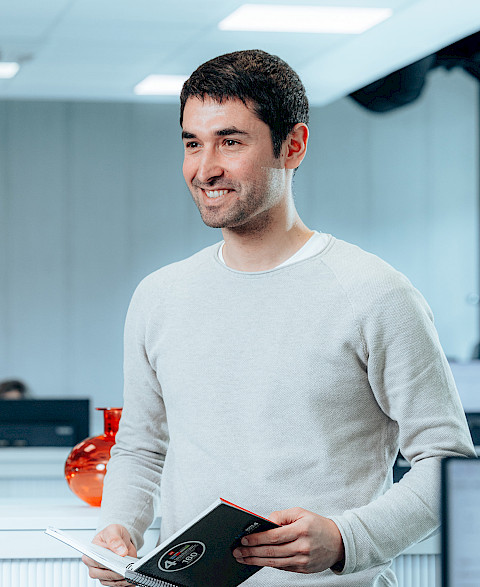 Trabaja en ATEGI | Oportunidades en servicios de compras | MONDRAGON People